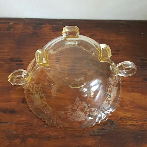 Unknkwn | Accents | Vintage Canary Yellow Depression Glass Bowl | Poshmark